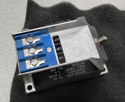 China IQS 452 Signal Conditioner with 300mm Length 400mm Width and 50mm Height for Precise HF Modulator/Demodulator Applications for sale