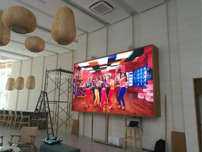 China 3MM LED Video Billboards P3 Indoor LED Display With Meanwell Power Supply for sale