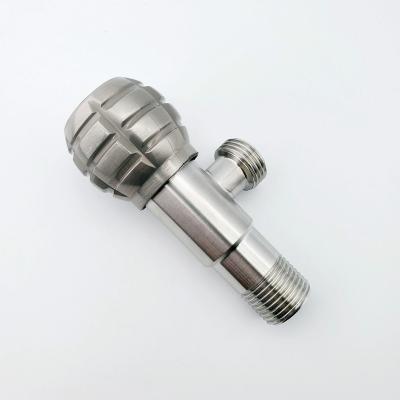 China Geborstelde Klep 1 van de het Bassintapkraan van de Manierwas de Middelgrote Temperatuur 185g van de Roestvrij staalhoek Te koop