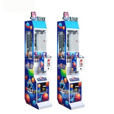 China High-Quality Arcade Mega Mini Claw Machine Space-Saving Tall Claw Machine Custom Options Vending Game Plush Toys Coin Operated for sale