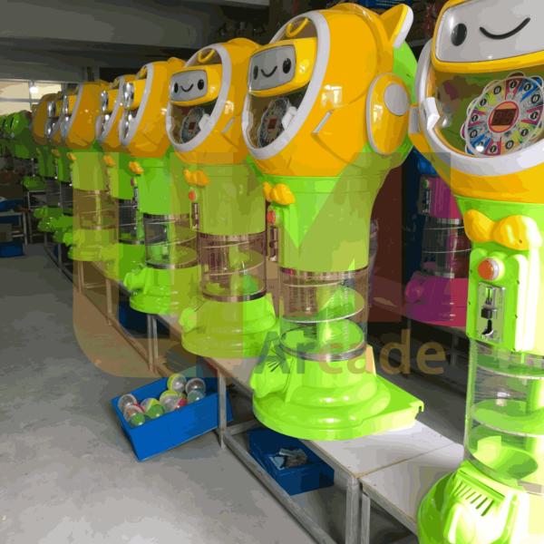 Quality High Quality Big Vending Machine Coin-Operated 50-100mm Capsule Toys Gachapon for sale