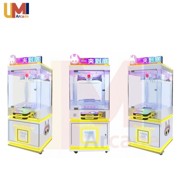Quality Custom Coin-Operated Arcade Vending Games 40 Clips Prize Gift Claw Machine Game for sale