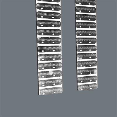 Cina 0.03mm Micro foro metallo in acciaio inossidabile grille altoparlante metallo per telefoni cellulari in vendita