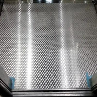China 4x8 Stainless Steel Floor Plate Corrosion Resistant 304 304L Stainless Steel Tread Plates for sale