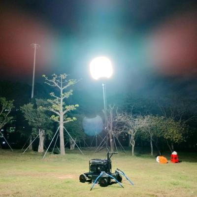 China Torre de iluminación con globo LED móvil súper brillante de 100W para obras de construcción y minería en venta