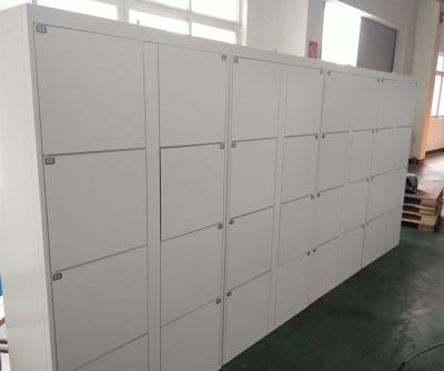 China Intelligente elektronische Barcode-Paket-Lieferungs-Schließfächer für Öffentlichkeit mit Sprache Cuatomized UI zu verkaufen