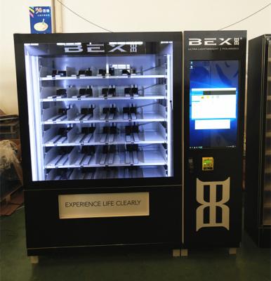 China Cash Operated Refrigerated Drink Beer Wine Milk Soda Juice Cheese Vending Machine with Large Screen and Remote Control for sale
