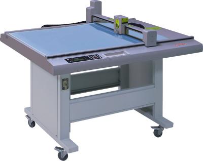 China Card paper cnc creasing & cutting table for sale
