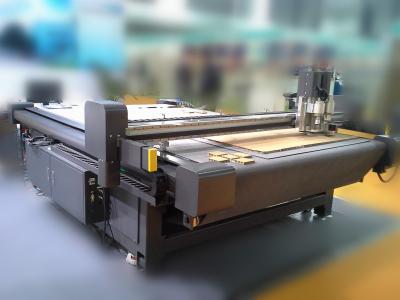 China Custom Silicone Glass Cloth Fabric Valve Cover Pattern Conveyor Cutting Machine for sale