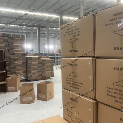 Cina Indumenti di stoccaggio trasparenti in sacchi di pulizia a secco LDPE sostenibile monouso in vendita