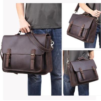 Cina Il primo strato fustiga messaggero a 17 pollici Bags del computer portatile degli uomini il retro in vendita