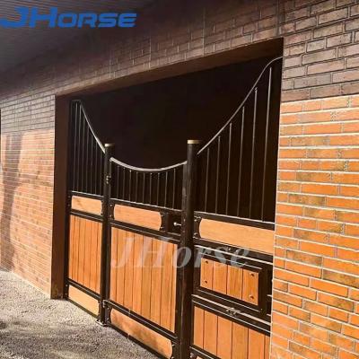 China Metal Frame Bamboo Prefabricated Horse Stalls 3500mm Size High Durability for sale