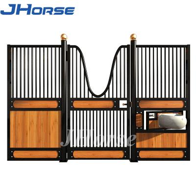 China Pine European Stall Fronts 3m 4.2m Horse Stable Doors Panels With Feeder for sale