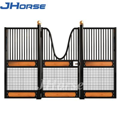 China Pine European Stall Fronts 3m 4.2m Horse Stable Doors Panels With Feeder for sale