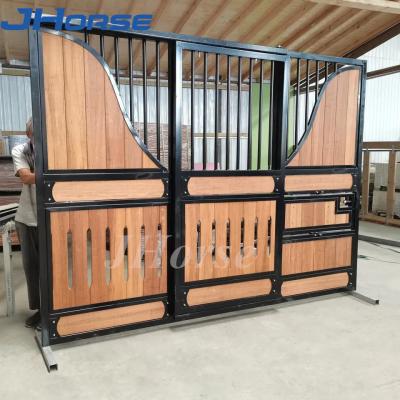 Cina La stalla di legno di bambù del cavallo riveste la scatola di pannelli solida europea del portello scorrevole di stile in vendita