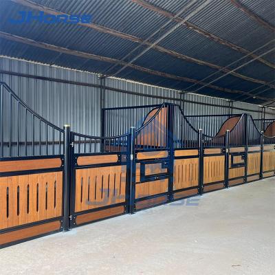 China Modular Custom Horse Stalls Steel Q235 Q235B And Wood Materials Weatherproof for sale