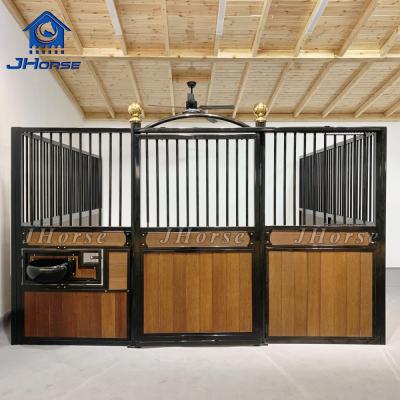 China Permanente Elegante Econômico Bambu Madeira Galvanizado Estaleiros de Cavalos Estande Porta Deslizante for sale