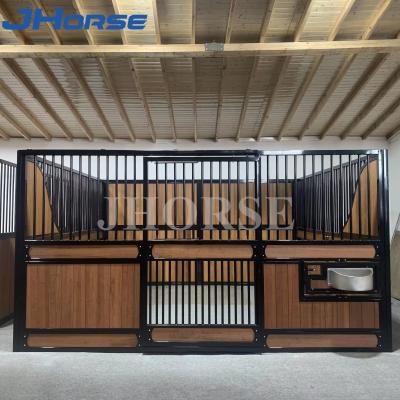 China Durable European Horse Stalls 3.5m Length Customizable Materials for sale