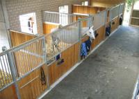 China Custom Galvanized Horse Stable Box Front Portable Panels Anti-rust for sale
