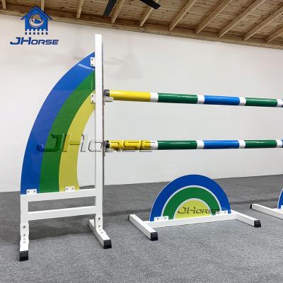 Cina Equipaggiamento di salto di cavallo in stile classico Prodotti di salto di cavallo in alluminio con pista a chiave in vendita