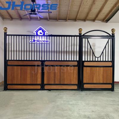 China Modern Design European Timber Durable Horse Stall With Swivel Feeders Custom Size for sale
