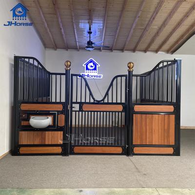 China Customizable European Style Stables Strong And Sturdy Suitable For Horse Farms And Equestrian Competitions for sale