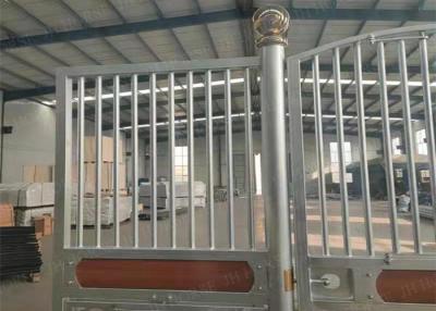 Cina la stalla galvanizzata immersa calda di 2.25m Priefert riveste resistente alla corrosione di pannelli in vendita