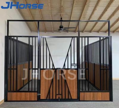 Cina legno europeo stabile di stile di dimensione standard della porta del cavallo di 12ft all'aperto in vendita