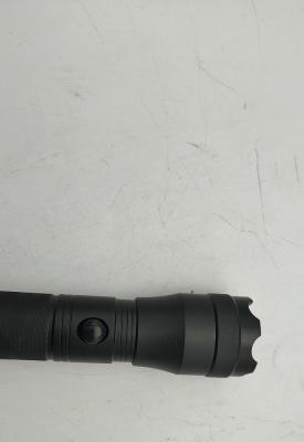 Cina Grandi batterie di alluminio 1600lm 5.7x32 (33,9) cm della batteria di torcia elettrica 20W P70 3XD in vendita