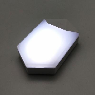 Cina luce del commutatore principale Governo variopinto di tocco di luce del sensore di 10x5.5x2.5cm con RGB a distanza in vendita