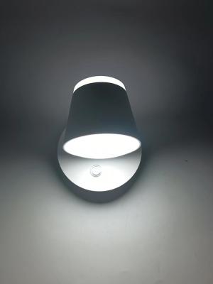 Cina Aluminum PC Rechargeable LED Wall Light Energy Saving Lighting White / Black in vendita