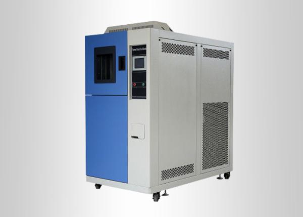 380V 50Hzの熱循環の部屋のバスケットのタイプ熱衝撃テスト部屋