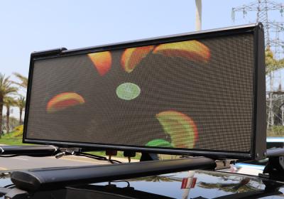 Cina il tetto LED del taxi del modulo di 240×320mm visualizza il doppio cartellone pubblicitario laterale in vendita
