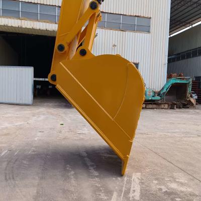 China Graafmachine lange boom 18 Meter voor XCMG550 met 2,5cbm ontlading hopper emmer lange bereik boom Te koop