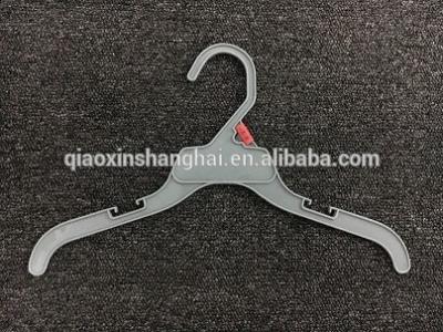 China Vics Hanger 412, Great Quality of Baby Hanger for sale