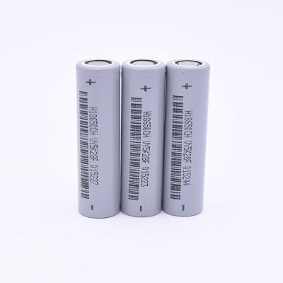 China 3.7 Volt Rechargeable Battery 18650 2600Mah Li Ion Battery For Flashlight for sale
