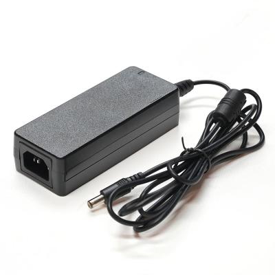 中国 BAKTH-P24V060W55210 デスクトップ AC DC 電源アダプター 24V 2.5A 高効率定電圧 販売のため