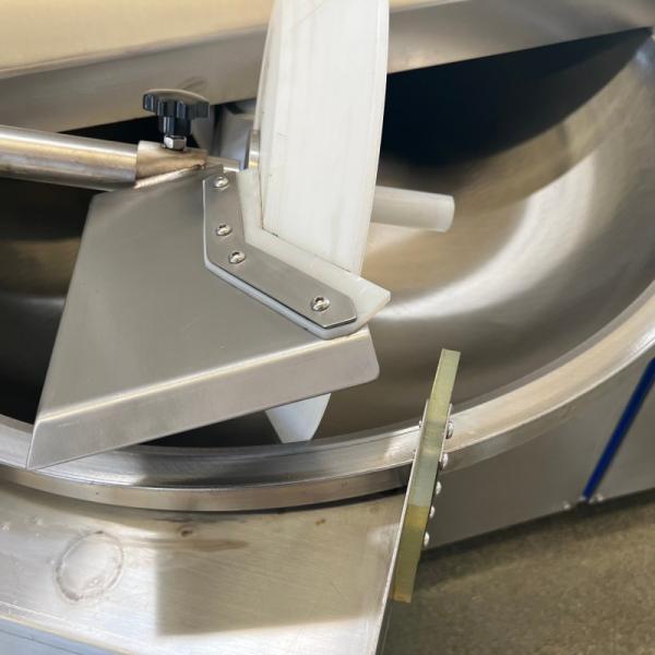 Quality High Efficiency Industrial 330L Bowl Chopper Cutter Machine For Sausage for sale