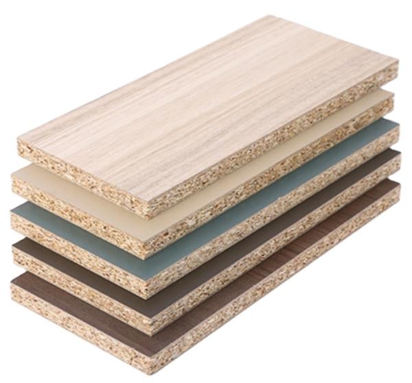 Quality Wholesale 4x8 Waterproof 18mm 15mm 12mm Melamine Laminated Flakeboards E0 E2 White Wood Veneer Chipboard Panels Sheets for sale