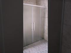 6mm frost glass four shower doors with sliding open