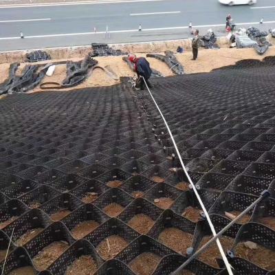 Cina 50mm-250mm altezza HDPE muro di sostegno strada rinforzo Geocell per il sostegno di frane in vendita