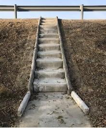Cina Moderno design impermeabile drenaggio fosso di cemento di cemento di cemento con formazione in loco in vendita