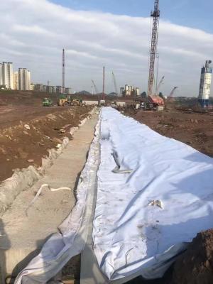 中国 150g 300g 基礎建設用非織物PP連続繊維地質繊維 販売のため