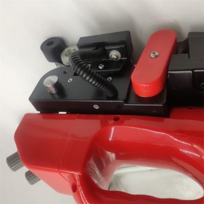 Cina Vendere direttamente HDPE Geomembrane Liner Hot Wedge Welding Machine con Frequenza 27.12MHZ in vendita