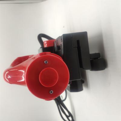 Cina Vendere direttamente HDPE Geomembrane Liner Hot Wedge Welding Machine con Frequenza 27.12MHZ in vendita