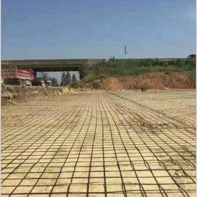 Cina Più facile costruzione di stabilizzazione del suolo da 1 a 6 metri con geogrid composita in acciaio nero PP in vendita