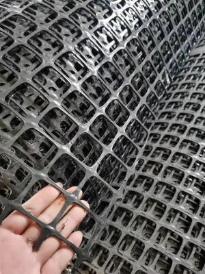 Cina CE/ISO9001 ISO14001 Approvato PP Plastic Biaxial Geogrid per la stabilizzazione del suolo in vendita