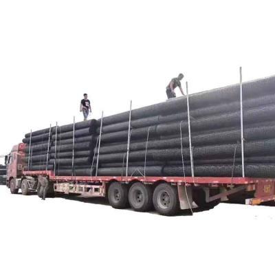 Cina Autostrada Griglia uniaxiale in acciaio e plastica con buone prestazioni e materiale HDPE/PP in vendita