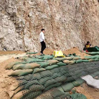 Cina 20kn 30kn m Plastica biassiale PP Geogrid saldata per l'efficienza dell'installazione in loco in vendita