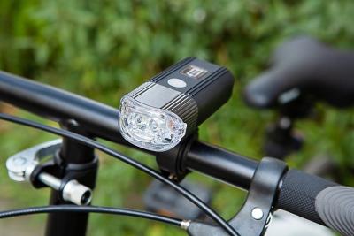China diodo emissor de luz recarregável da luz da bicicleta de 15-35mm USB, luz do ciclo de USB recarregável à venda